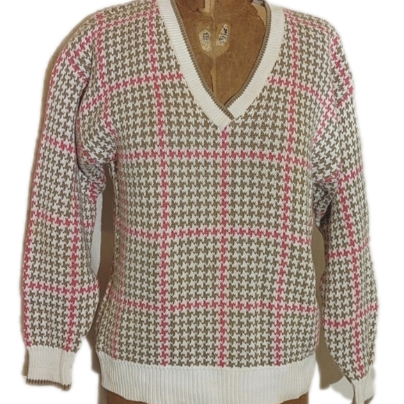 Izod Club | Sweaters | Vintage Forgettable Izod Club Cotton V Neck Long ...